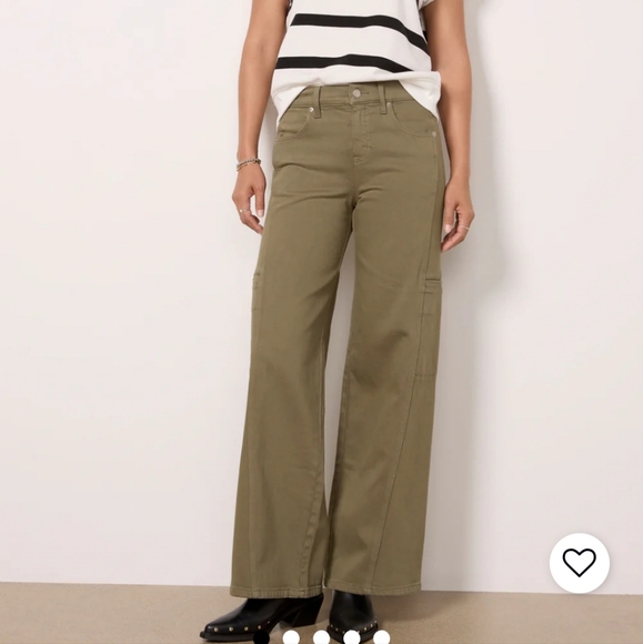 Evereve | Pants & Jumpsuits | Evereve Carrie Cargo Pant Fern 32 | Poshmark